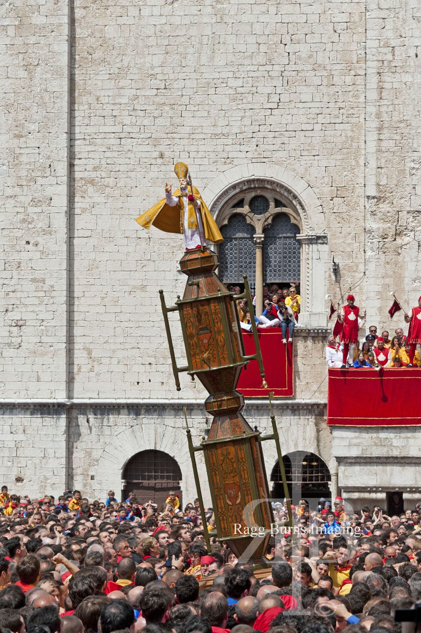 I Ceri di Gubbio - The Crowded Planet