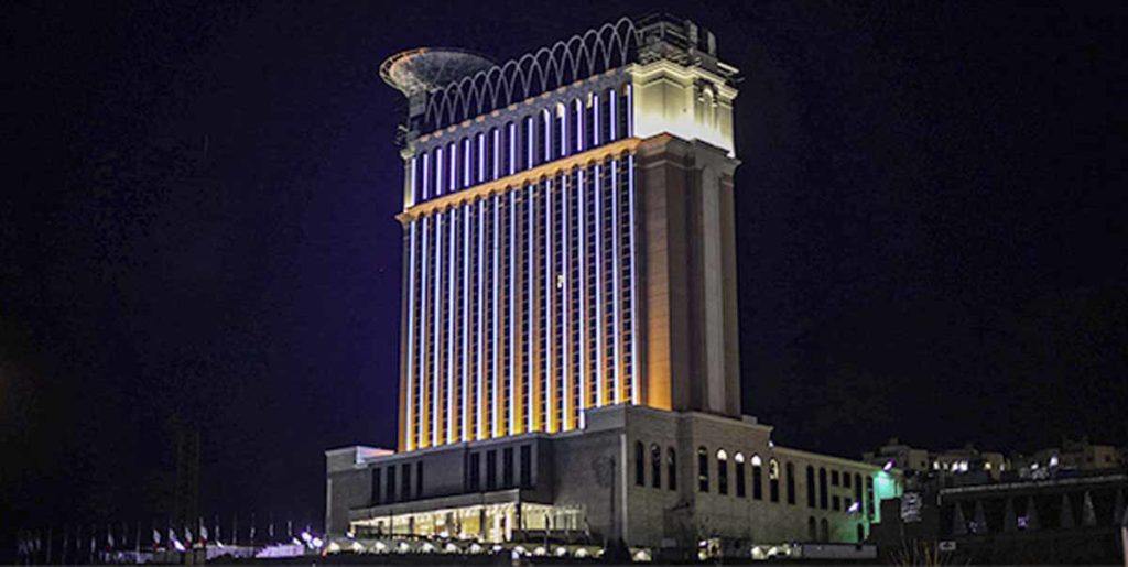 Best Hotels in Tehran & Where to Stay - The Crowded Planet